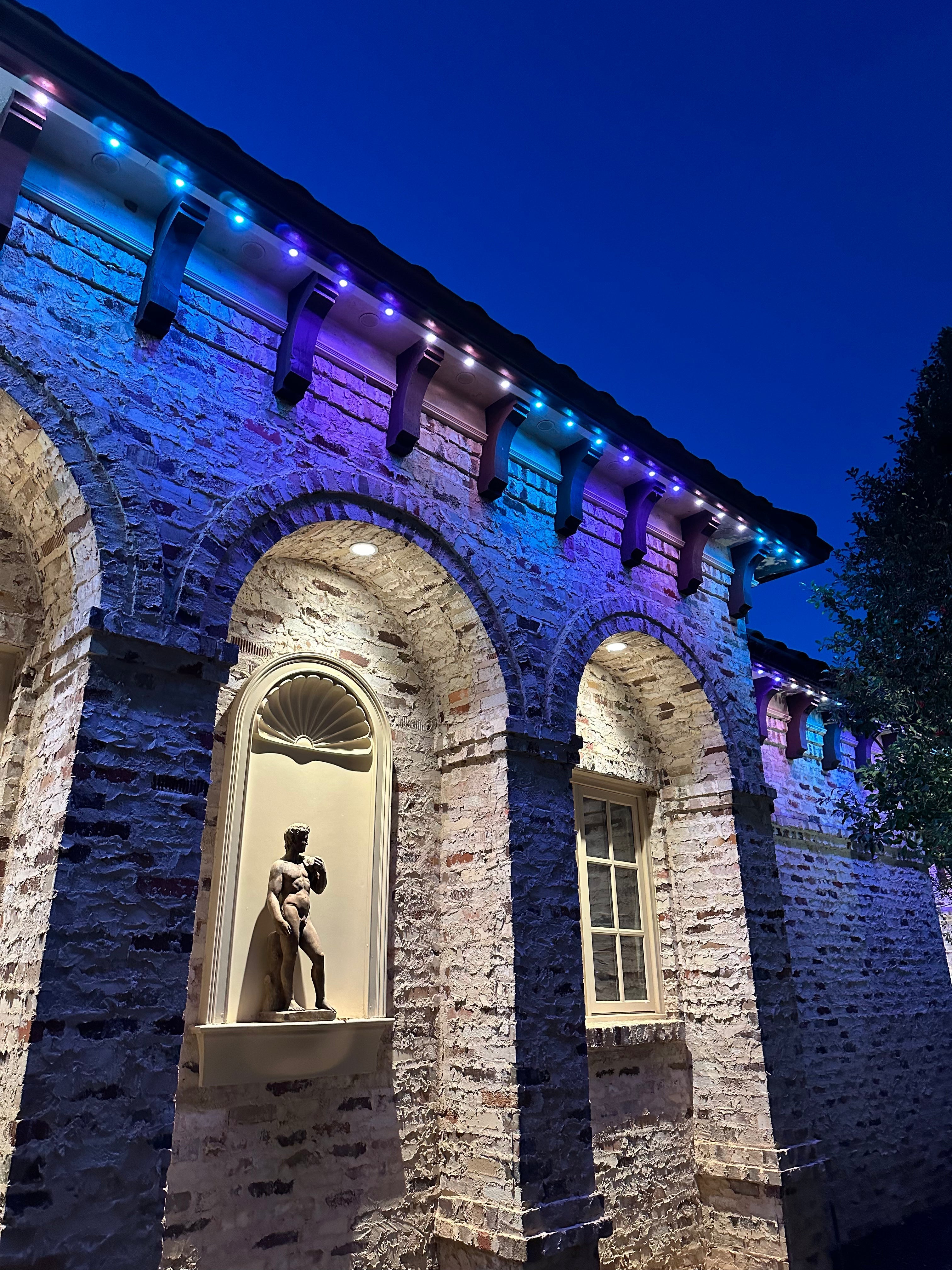Oelo Permanent Lights vs. Govee: Which Is the Better Investment ...